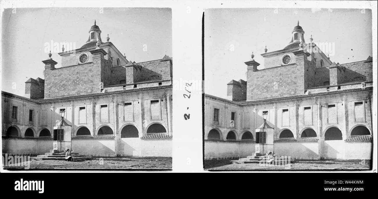 Claustre i cimbori del convent del Carme a Maó Stock Photo - Alamy