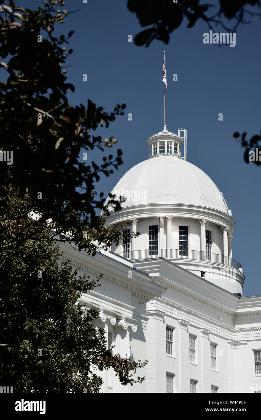 The dome atop the historical Alabama State Capitol building in ...