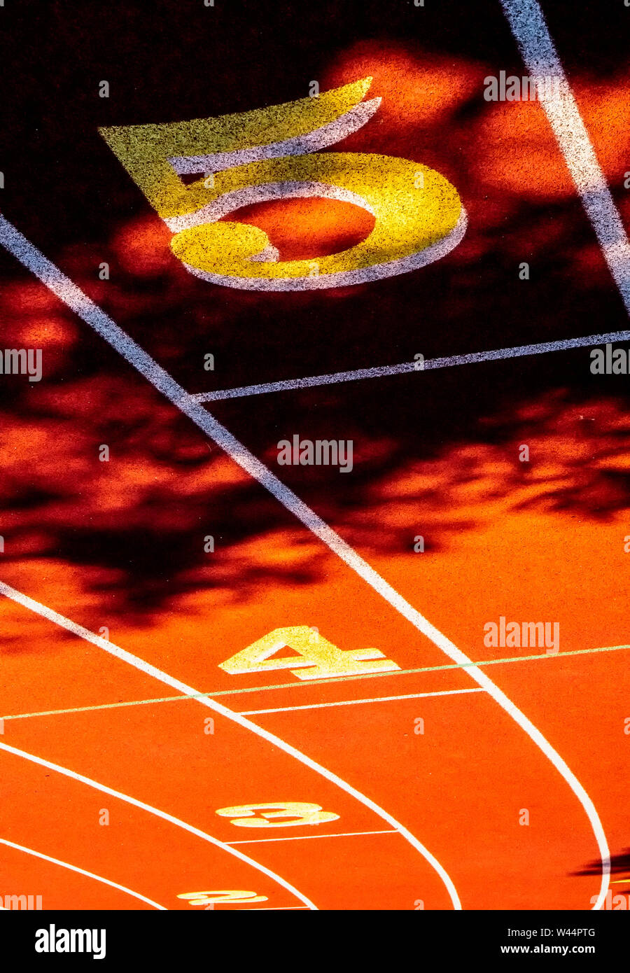 Running track numbers hi-res stock photography and images - Alamy