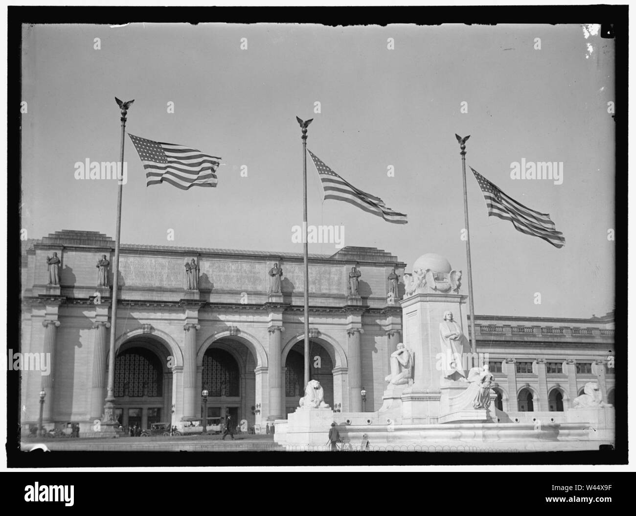 Memorial station Cut Out Stock Images & Pictures - Alamy