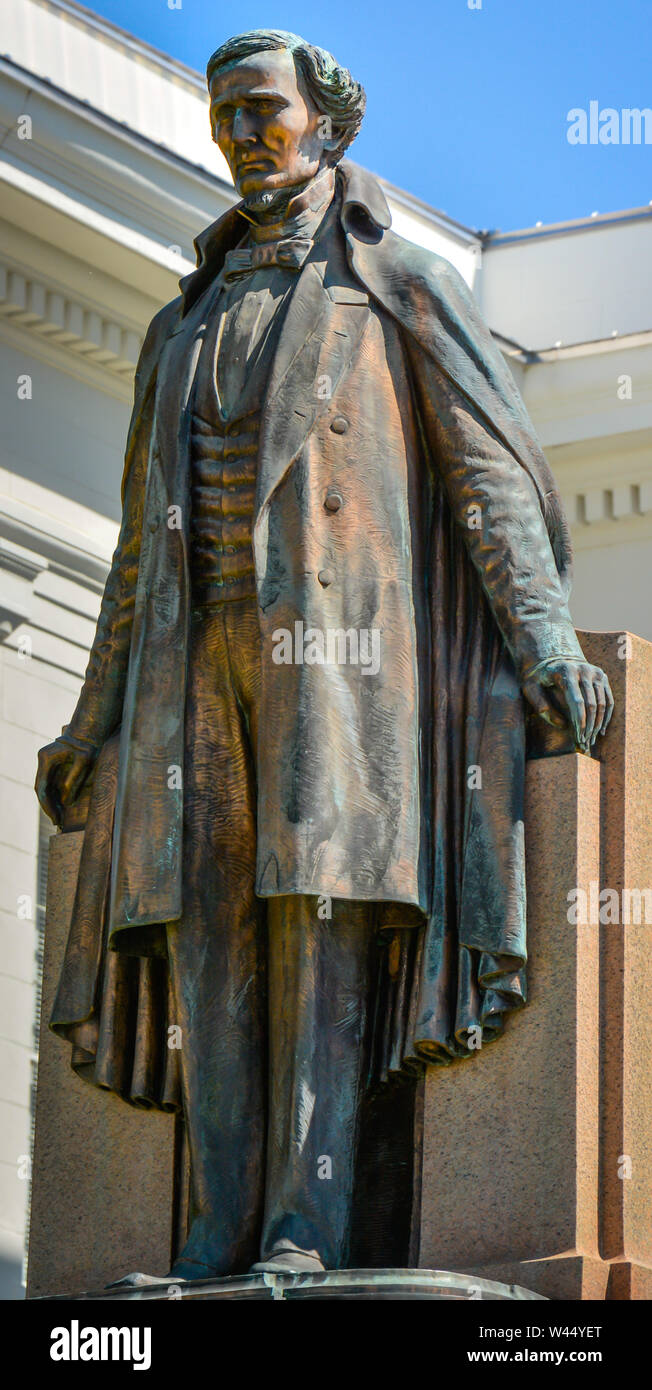 Confederate monument alabama state capitol hi-res stock photography and ...