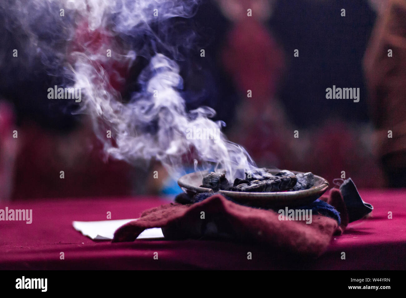 Native American Shaman High Resolution Stock Photography and Images - Alamy