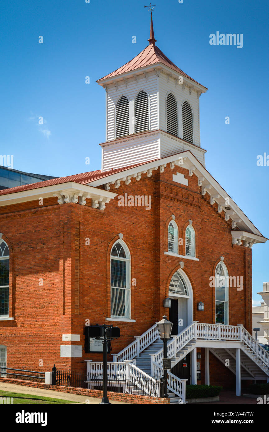 The historic & beautiful Dexter Avenue King Memorial Baptist church ...