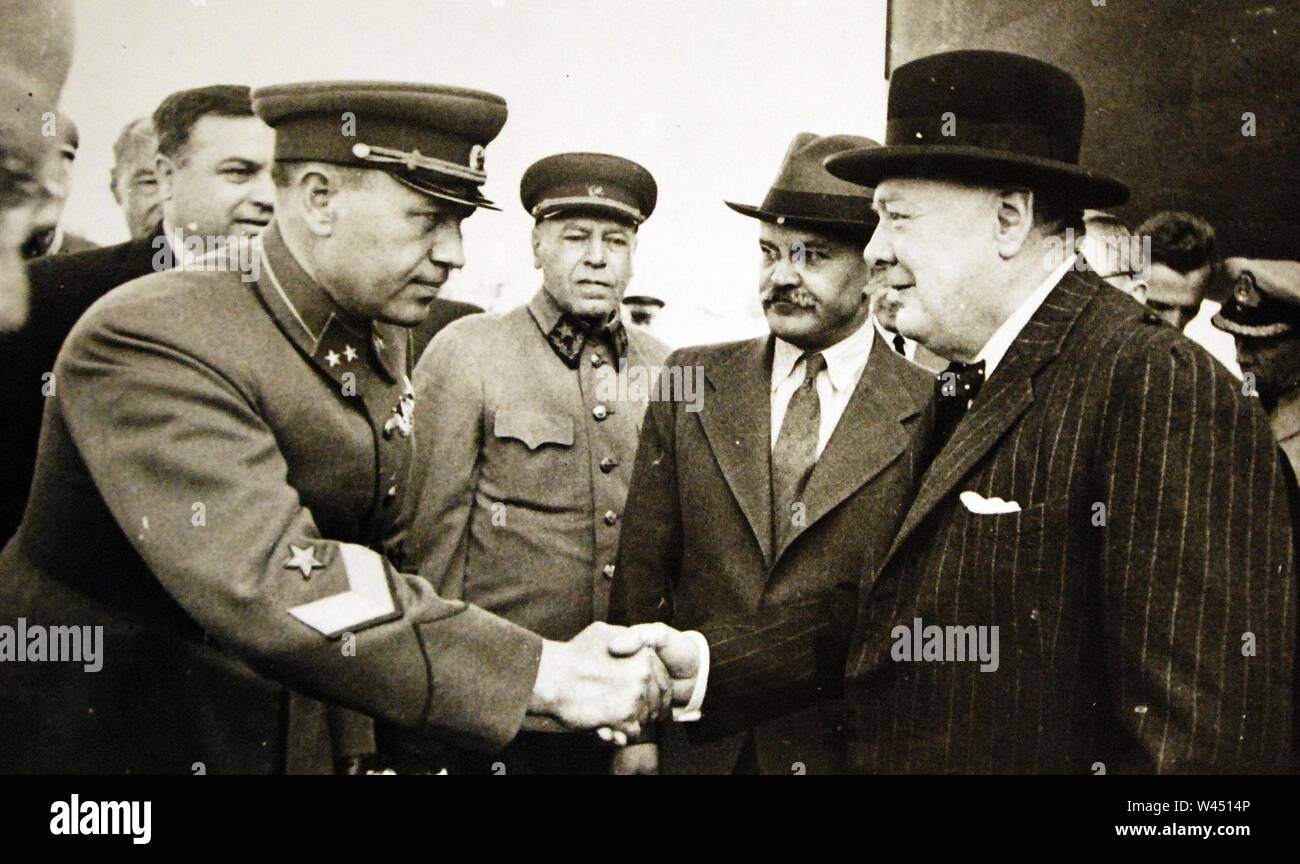 Commandant of the City of Moscow welcomes Prime Minister Winston ...