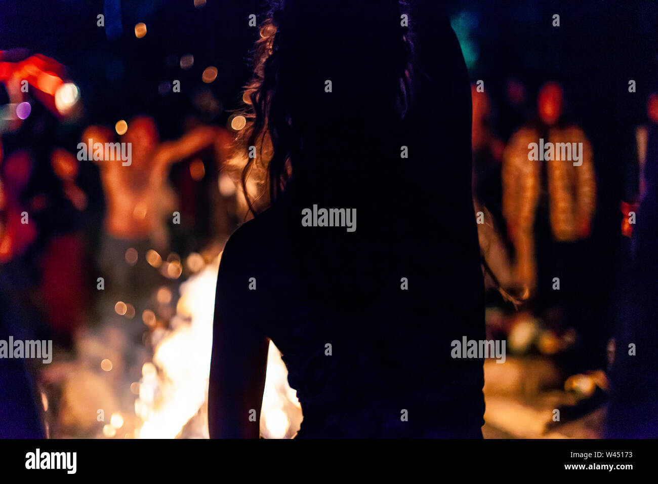 Girl dancing backlight hi-res stock photography and images - Alamy