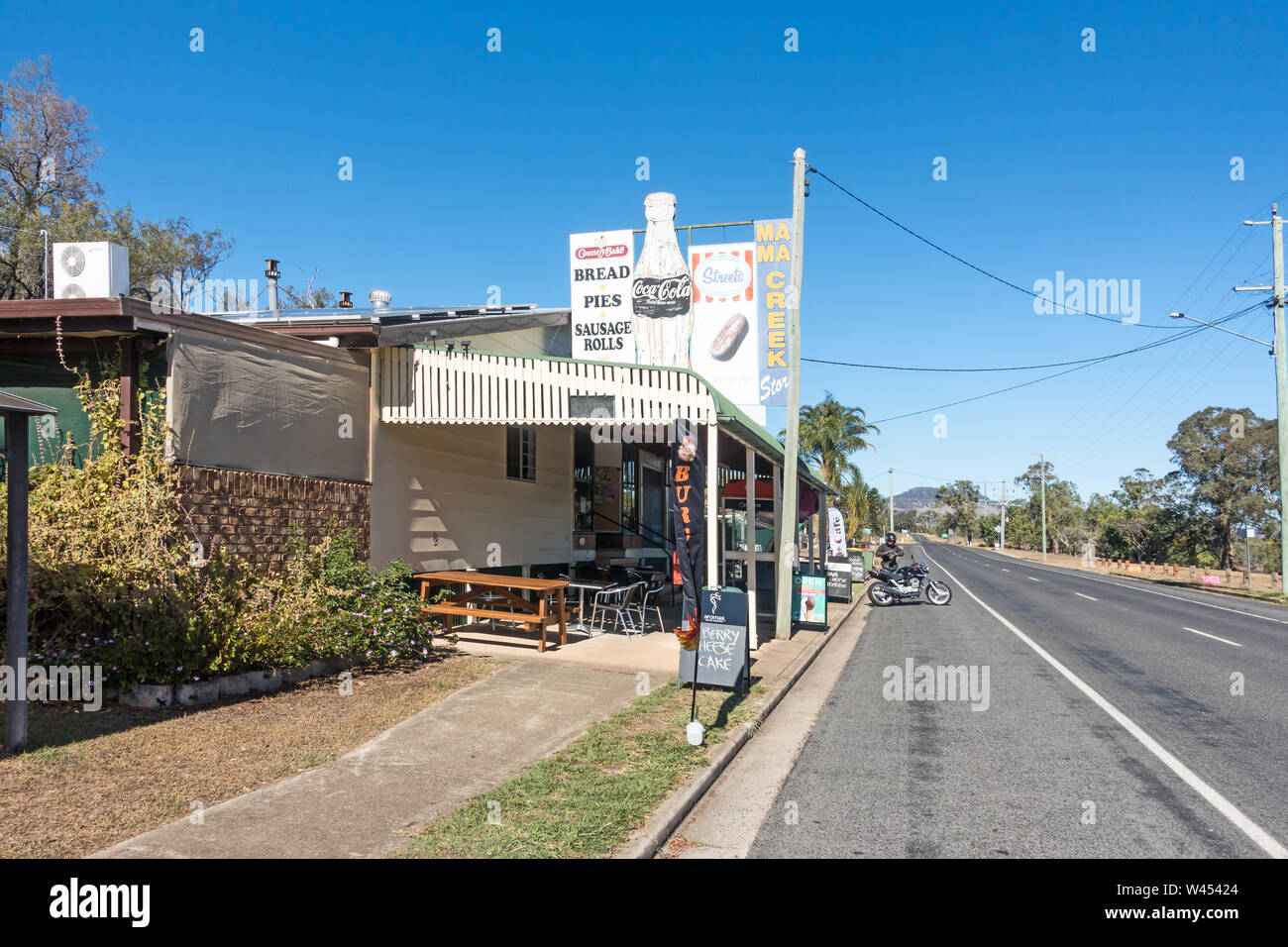 Ma village hi-res stock photography and images - Alamy