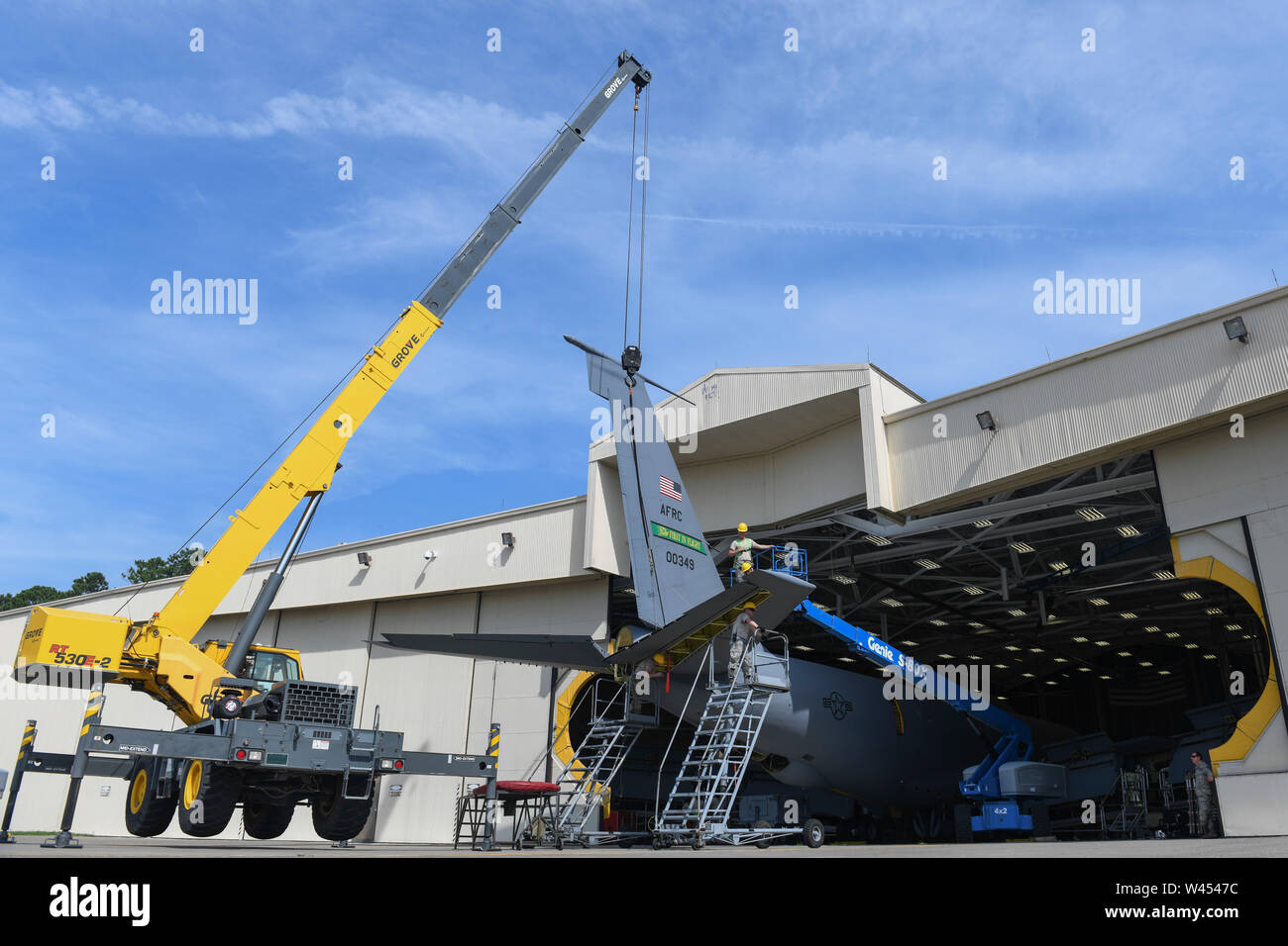 Members of the 4th Civil Engineer Squadron and 916th Maintenance ...