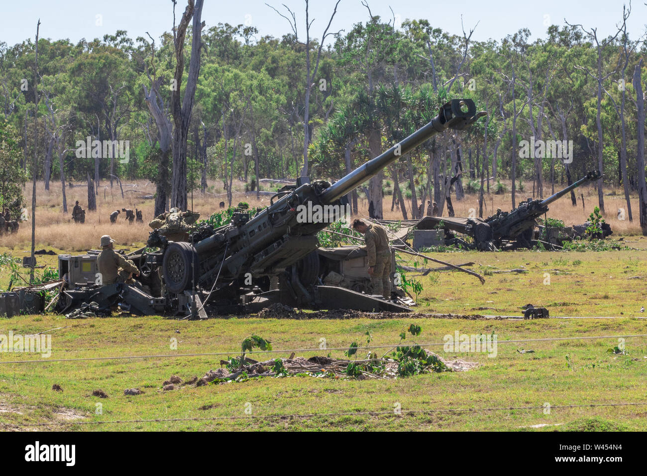 Towed Artillery High Resolution Stock Photography and Images - Alamy