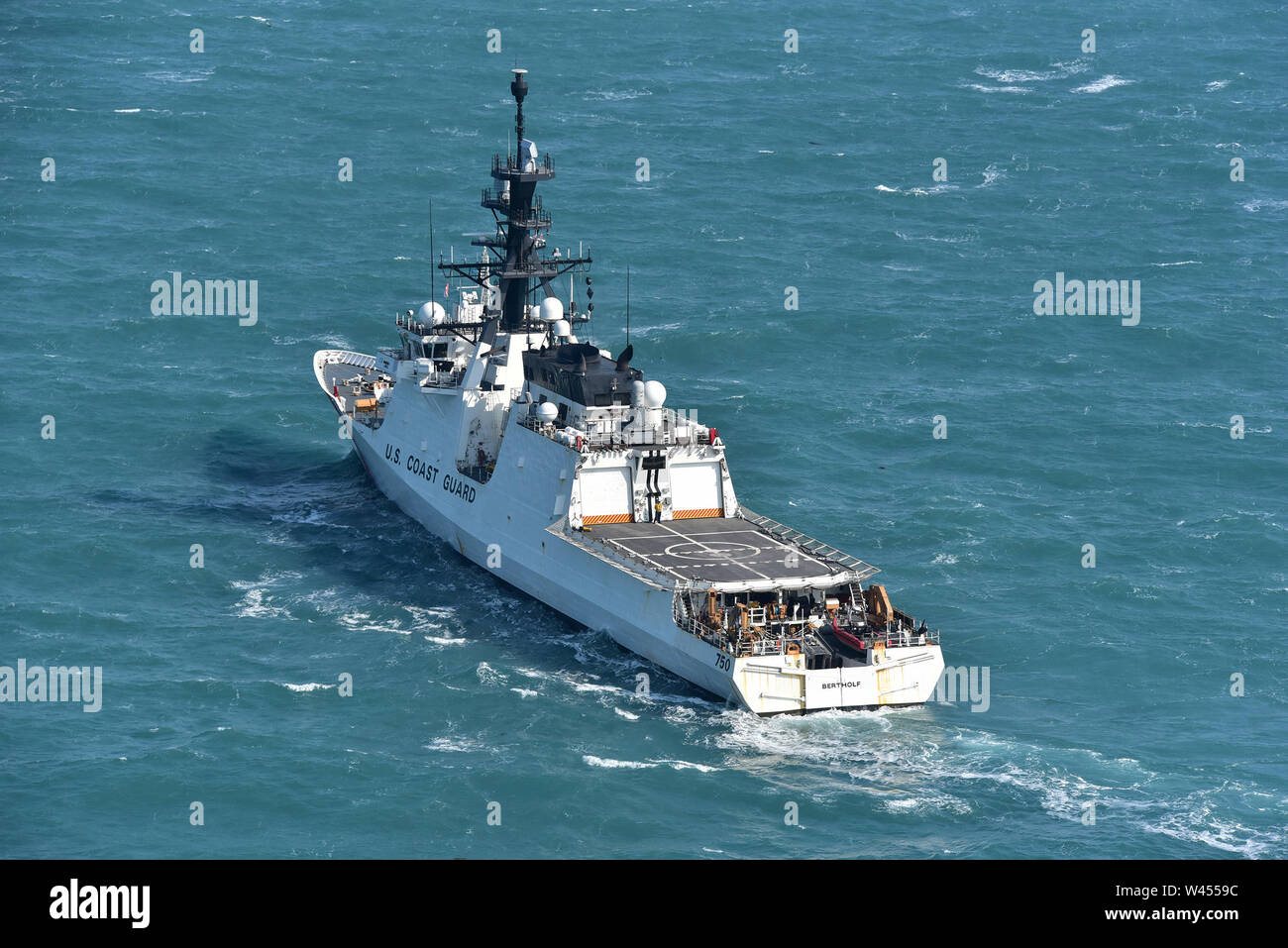 EAST CHINA SEA--The U.S. Coast Guard Cutter Bertholf (WMSL 750) cruises ...