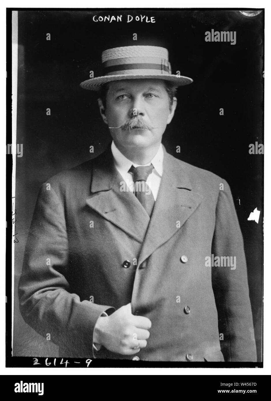 Conan doyle Cut Out Stock Images & Pictures - Alamy