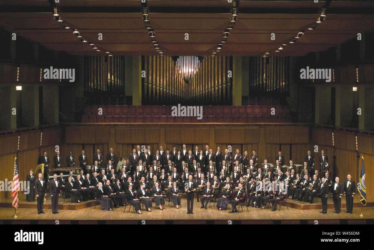 Band portrait hi-res stock photography and images - Alamy