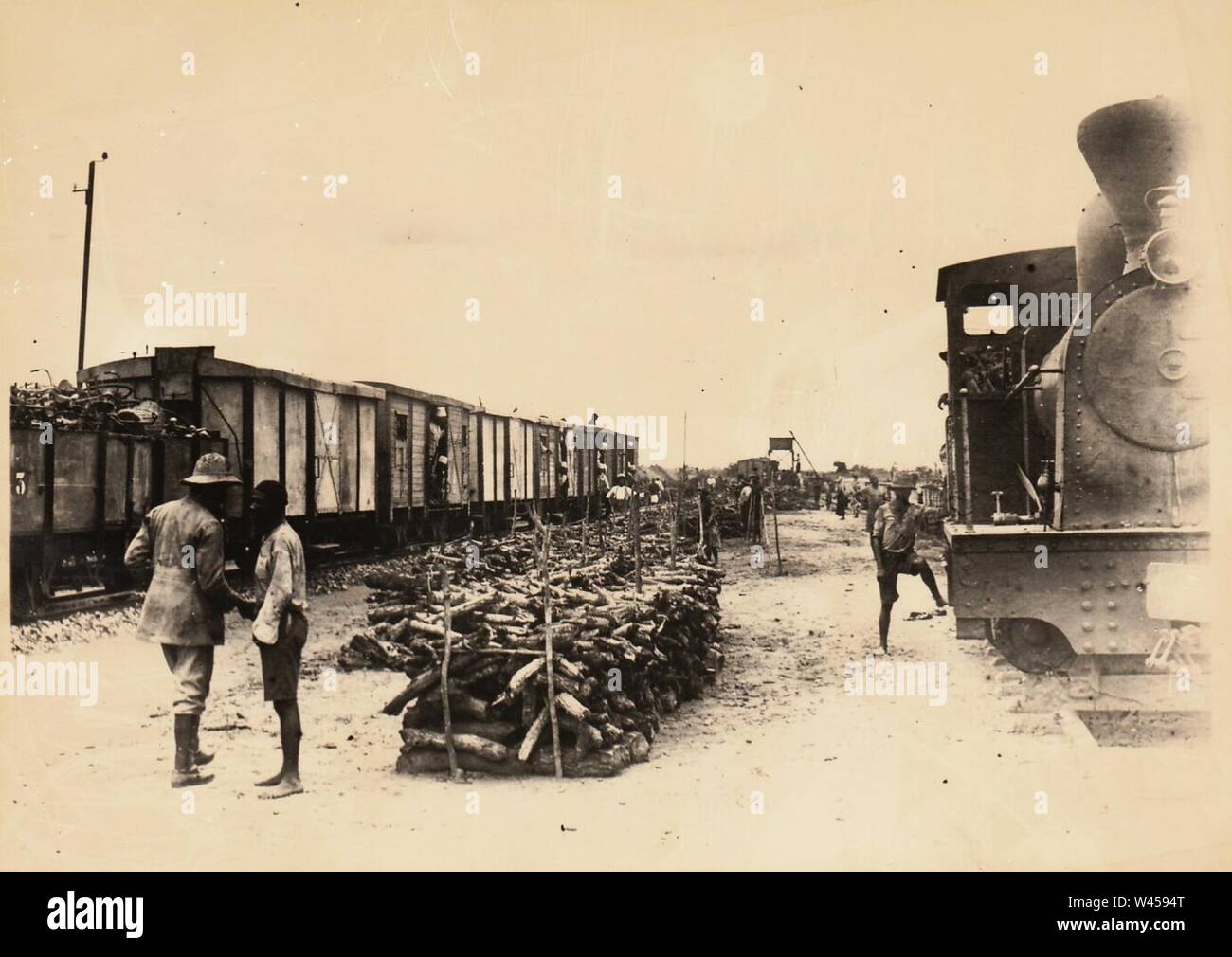 Congo Railways - Compagnie des Grands Lacs Kongolo-Kindu - a freight ...