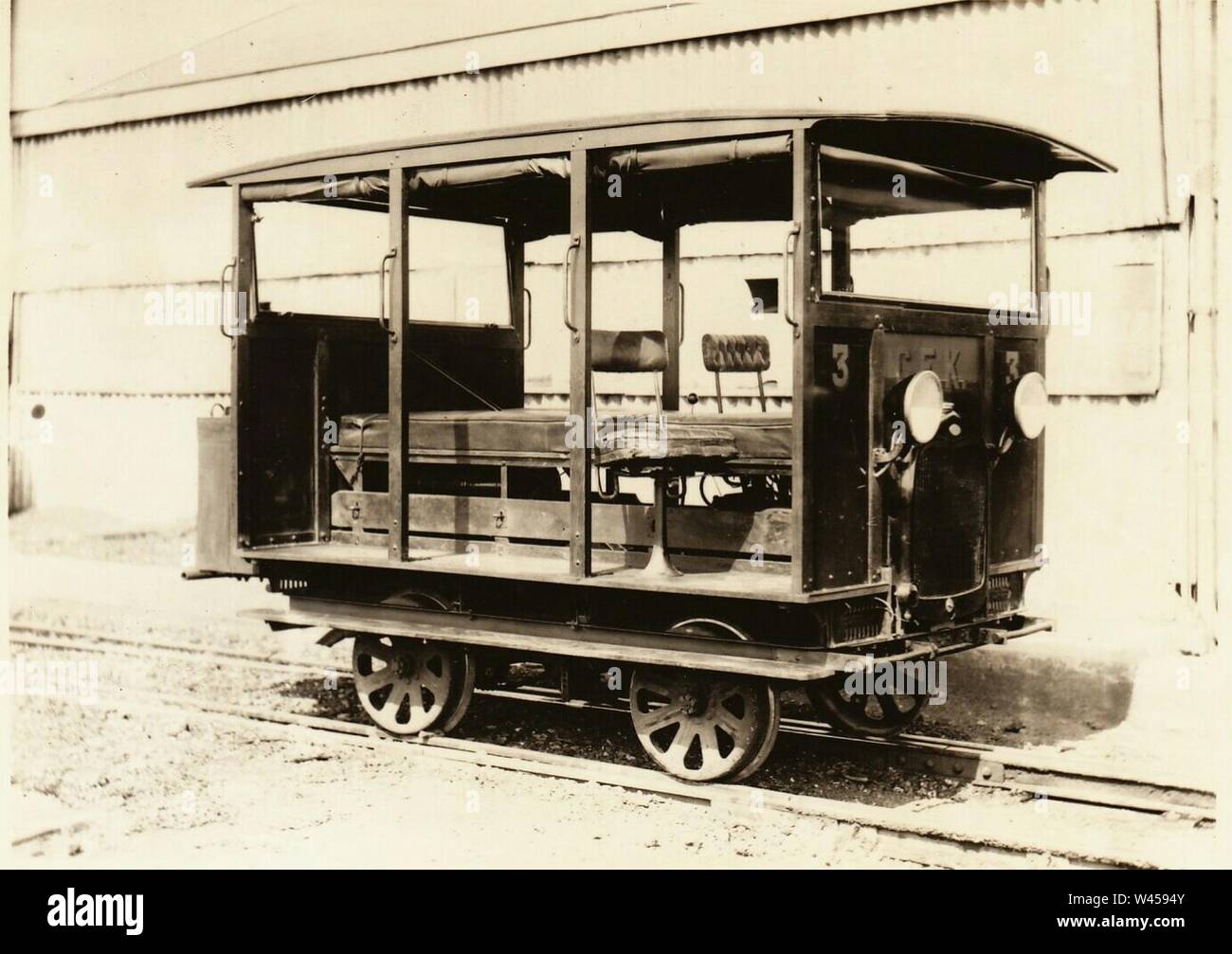 Congo Railways - Chemin de Fer Congo - CFK Type 561 Ford railcar No 3 ...