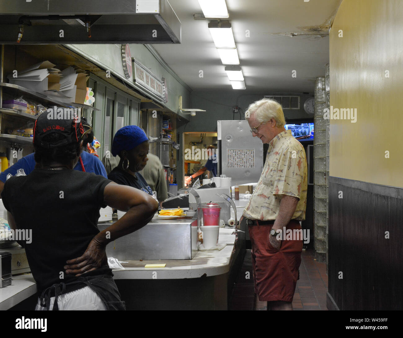 Hot dog counter hi-res stock photography and images - Alamy