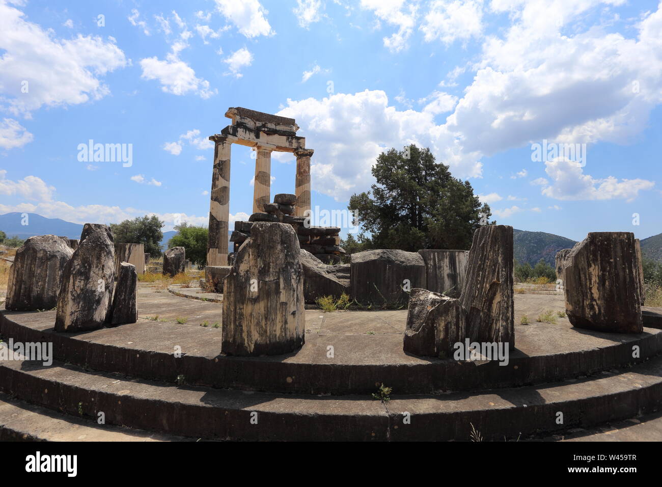 Oracle of apollo at delphi hi-res stock photography and images - Alamy