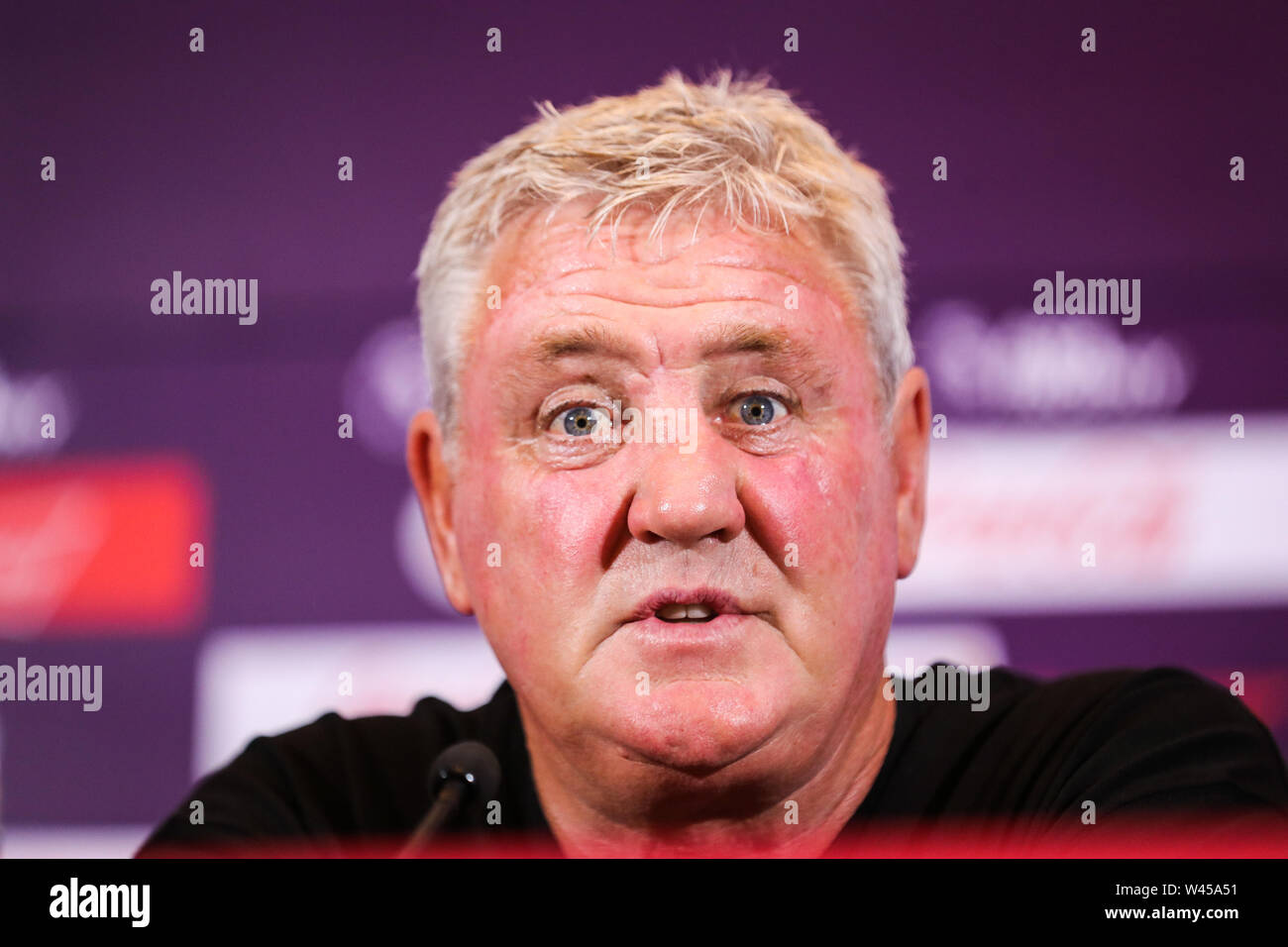 Steve bruce hi-res stock photography and images - Alamy