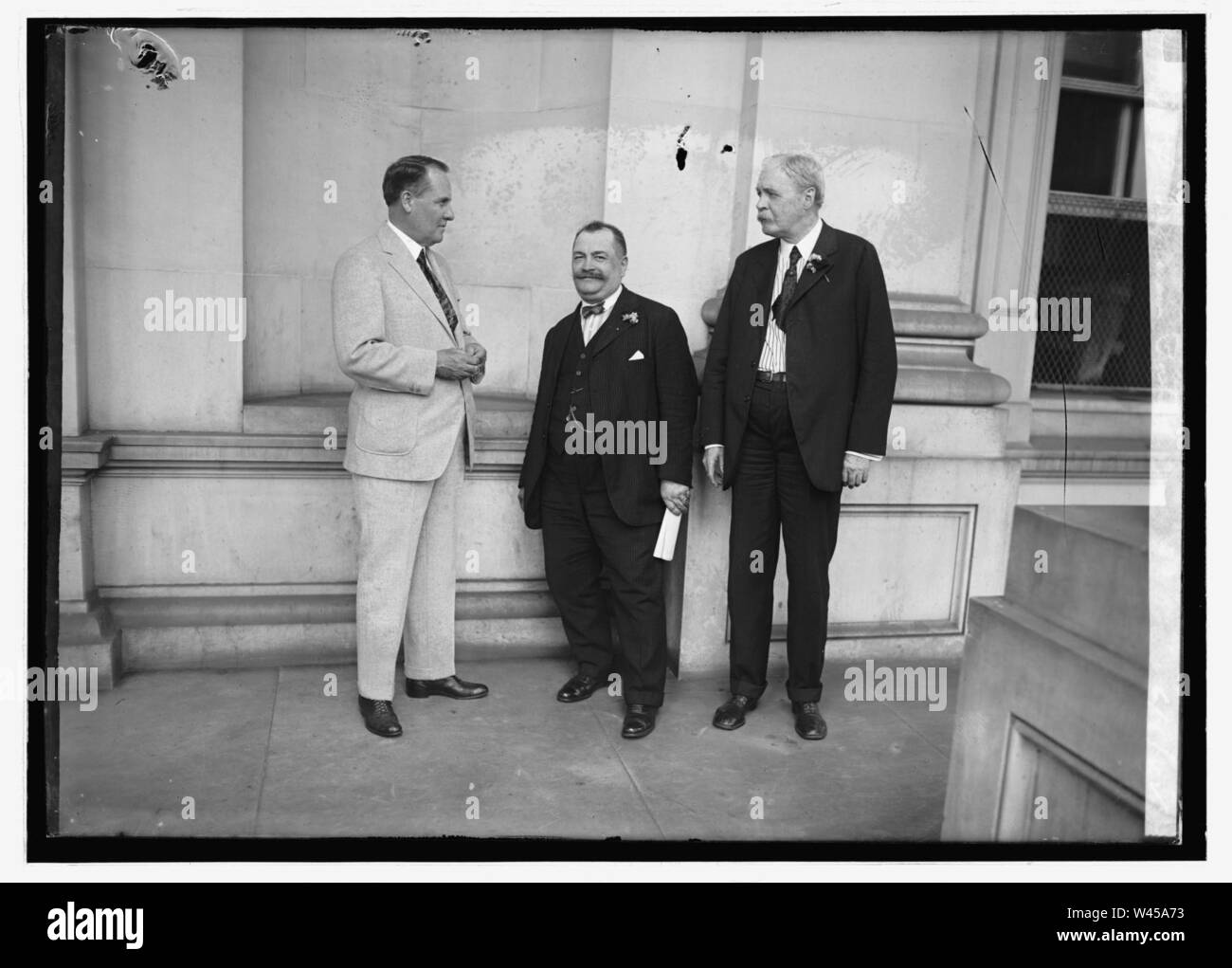Congressman Porter, 6-6-22 Stock Photo - Alamy