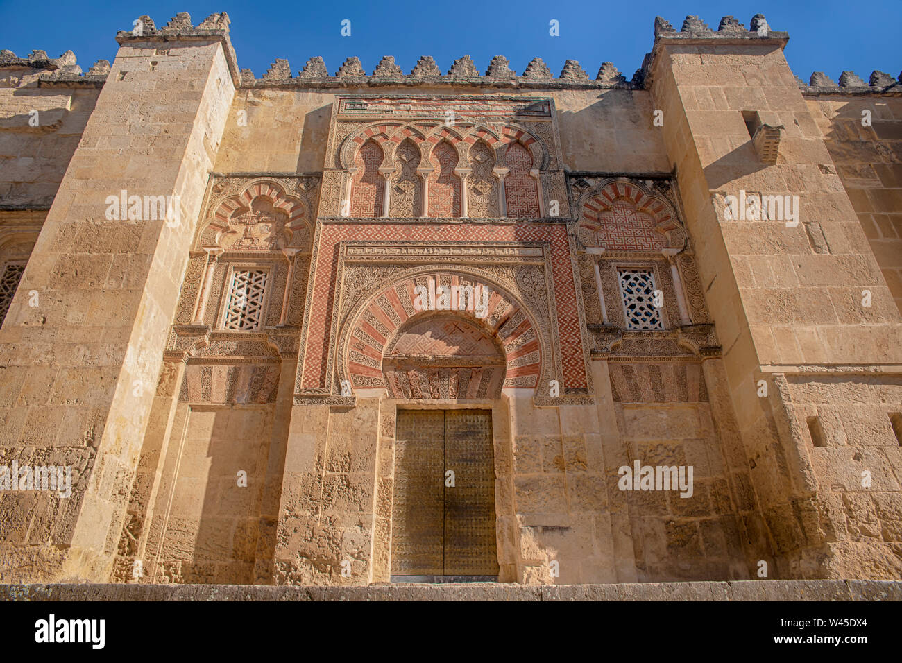 Mosques of andalusia hi-res stock photography and images - Alamy