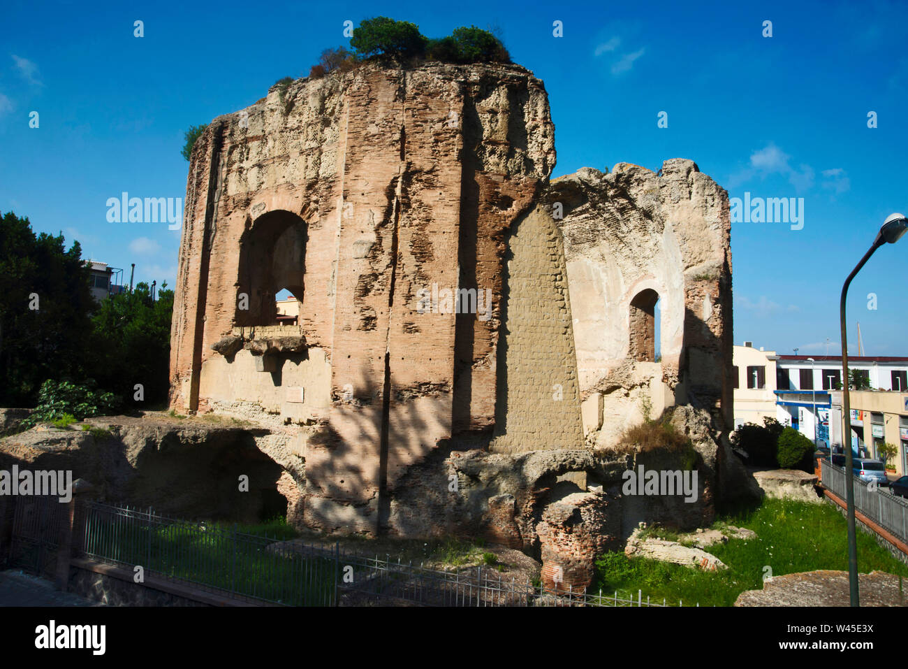 Ruins of the walls of the ancient Roman fort, Naples, Italy Stock Photo ...