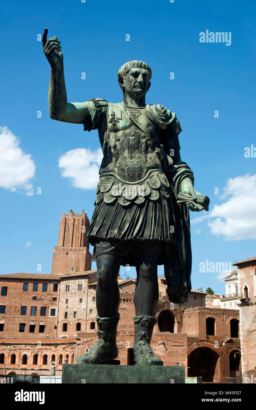 Roman Gladiator Statue