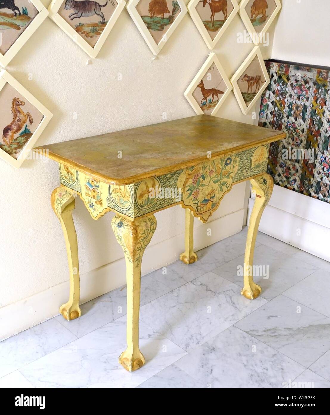 Console table, Levante or Catalonia, c. 1870 AD, wood Stock Photo - Alamy