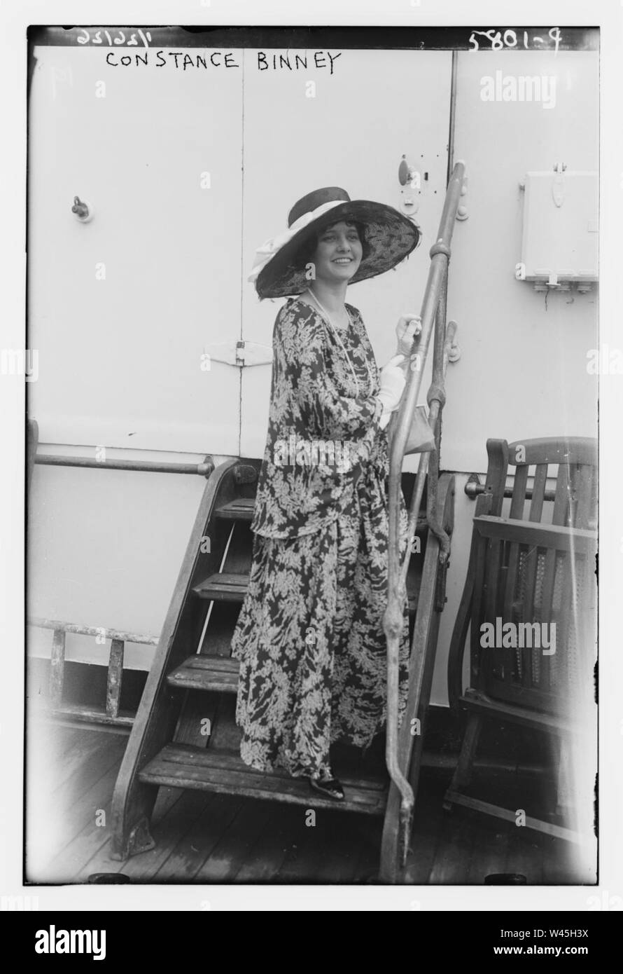 Constance binney hi-res stock photography and images - Alamy