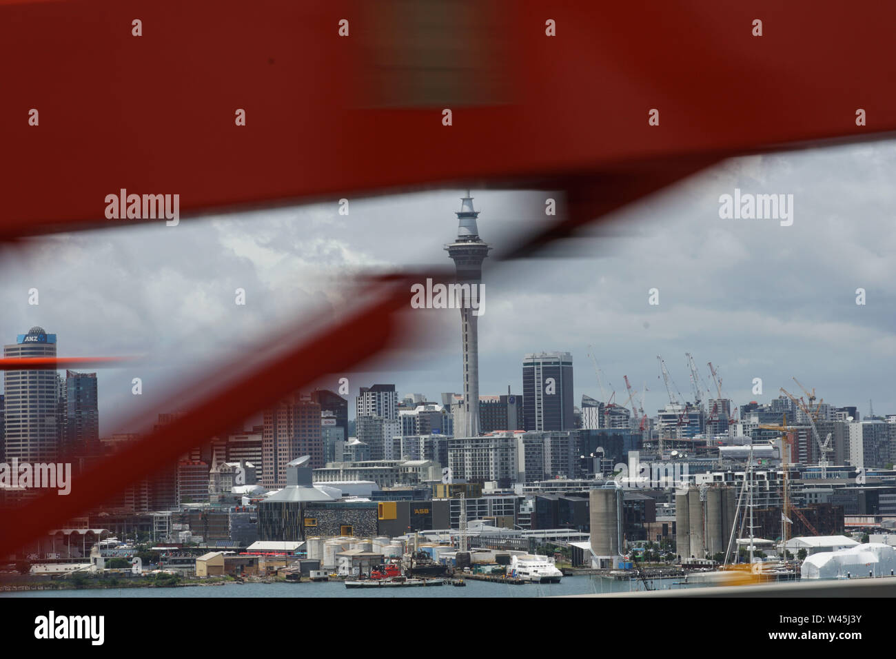 Auckland bridge hi-res stock photography and images - Alamy