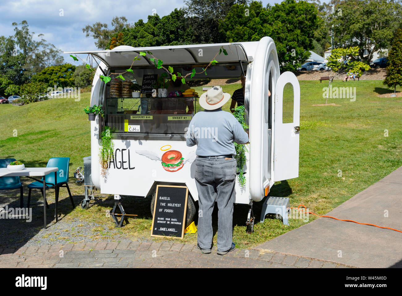 Mobile food stall hi-res stock photography and images - Alamy