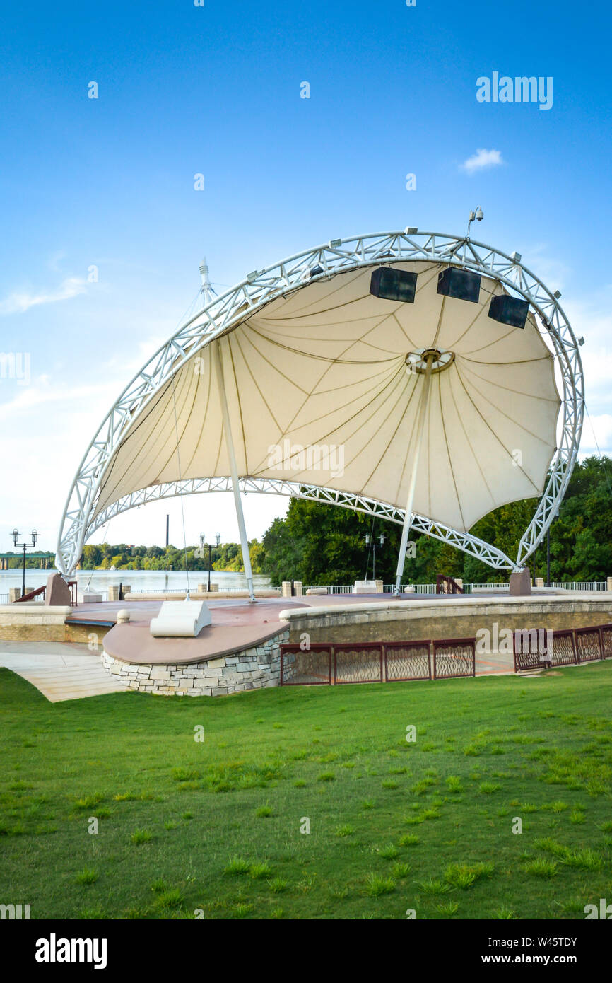 The beautiful white sculptural amphitheater stage at Riverwalk Park on ...