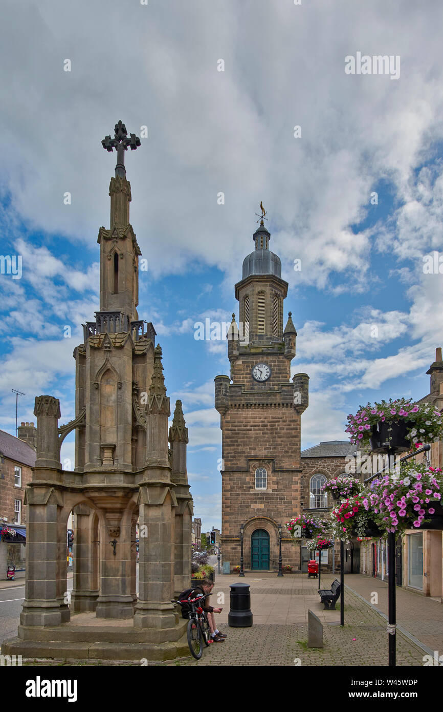 FORRES MORAY SCOTLAND THE FORRES TOLBOOTH BUILDING AND MARKET CROSS IN ...