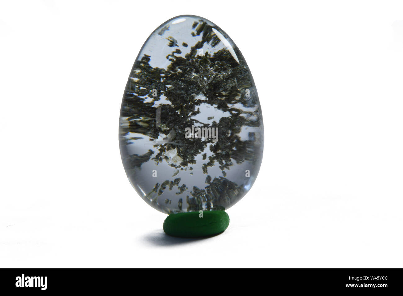 White quartz stones hi-res stock photography and images - Alamy