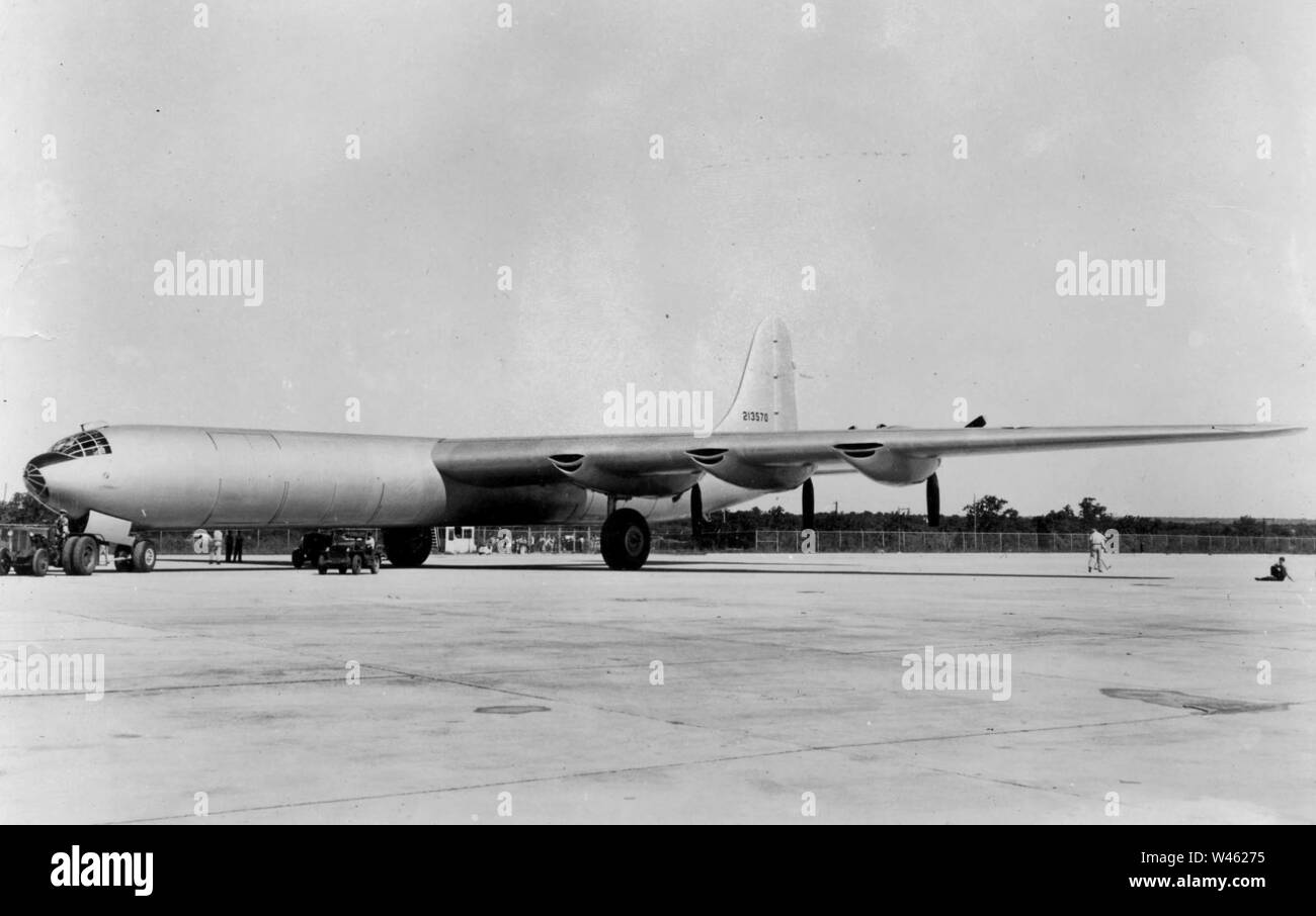 Convair XB-36 061128-F-1234S-024 Stock Photo - Alamy