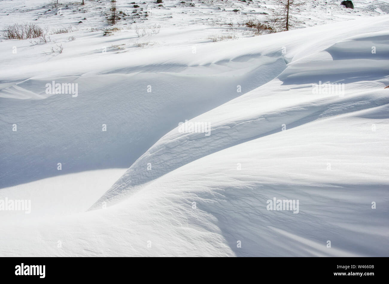 Untouched snow cover hi-res stock photography and images - Alamy