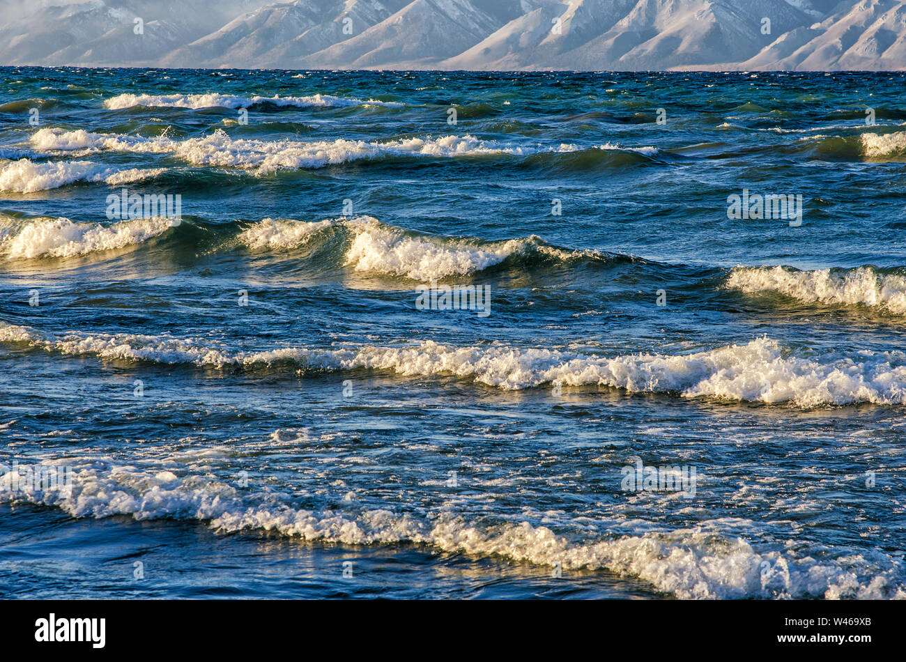 Frozen sea view waves hi-res stock photography and images - Alamy