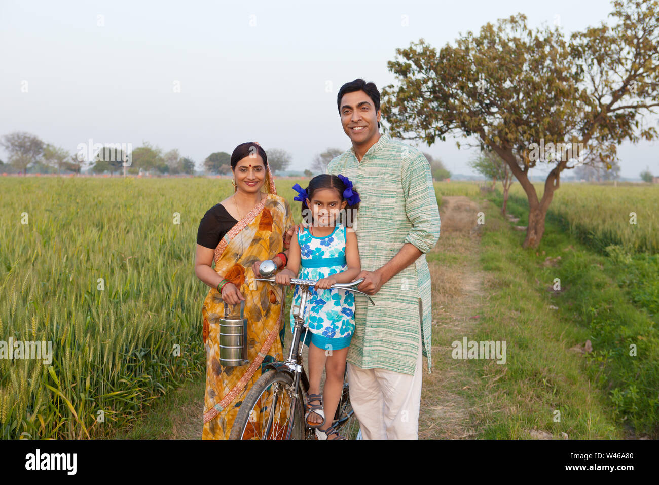 Indian rural family cycle hi-res stock photography and images - Alamy