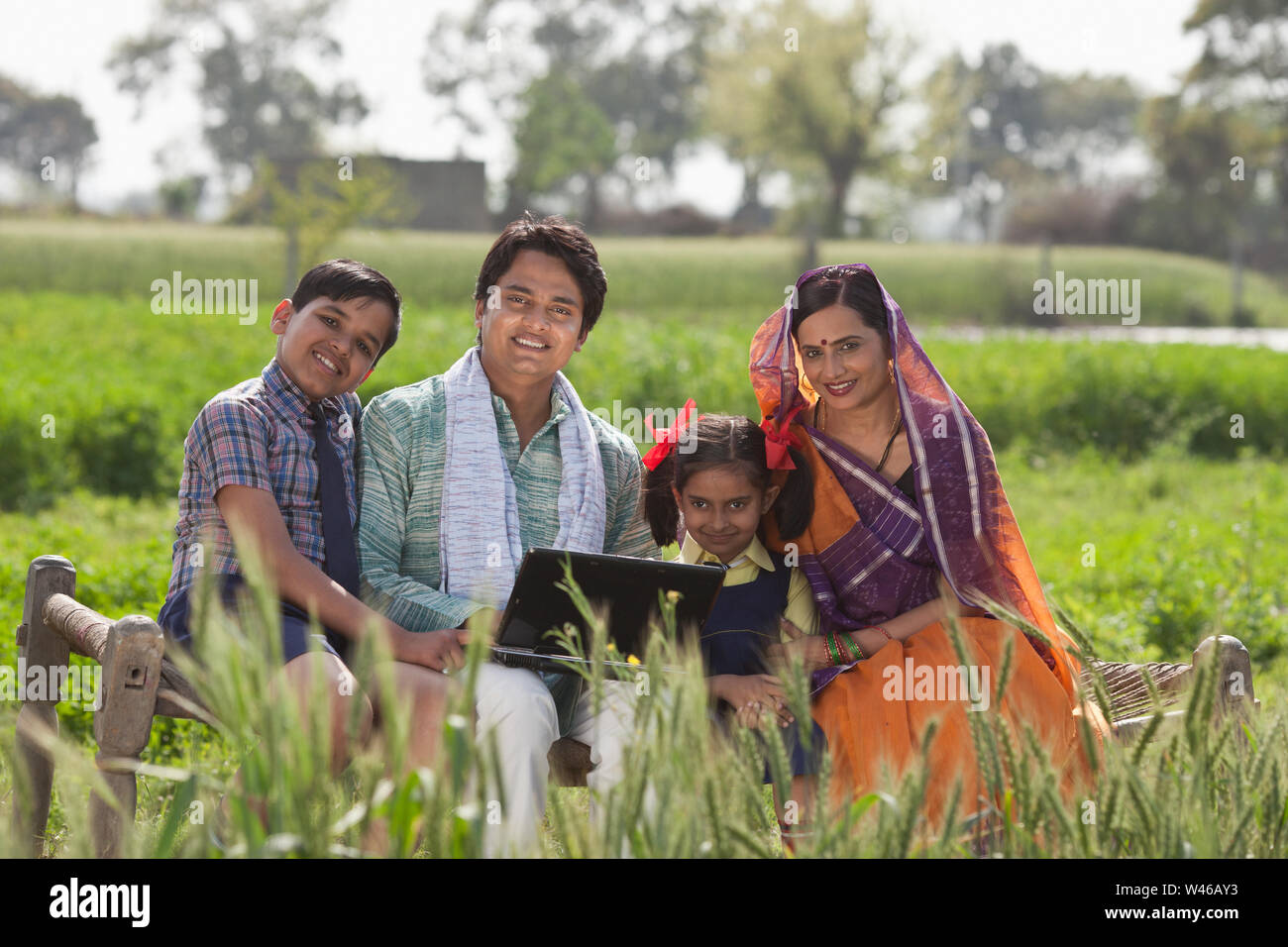 Girl farmer laptop hi-res stock photography and images - Alamy
