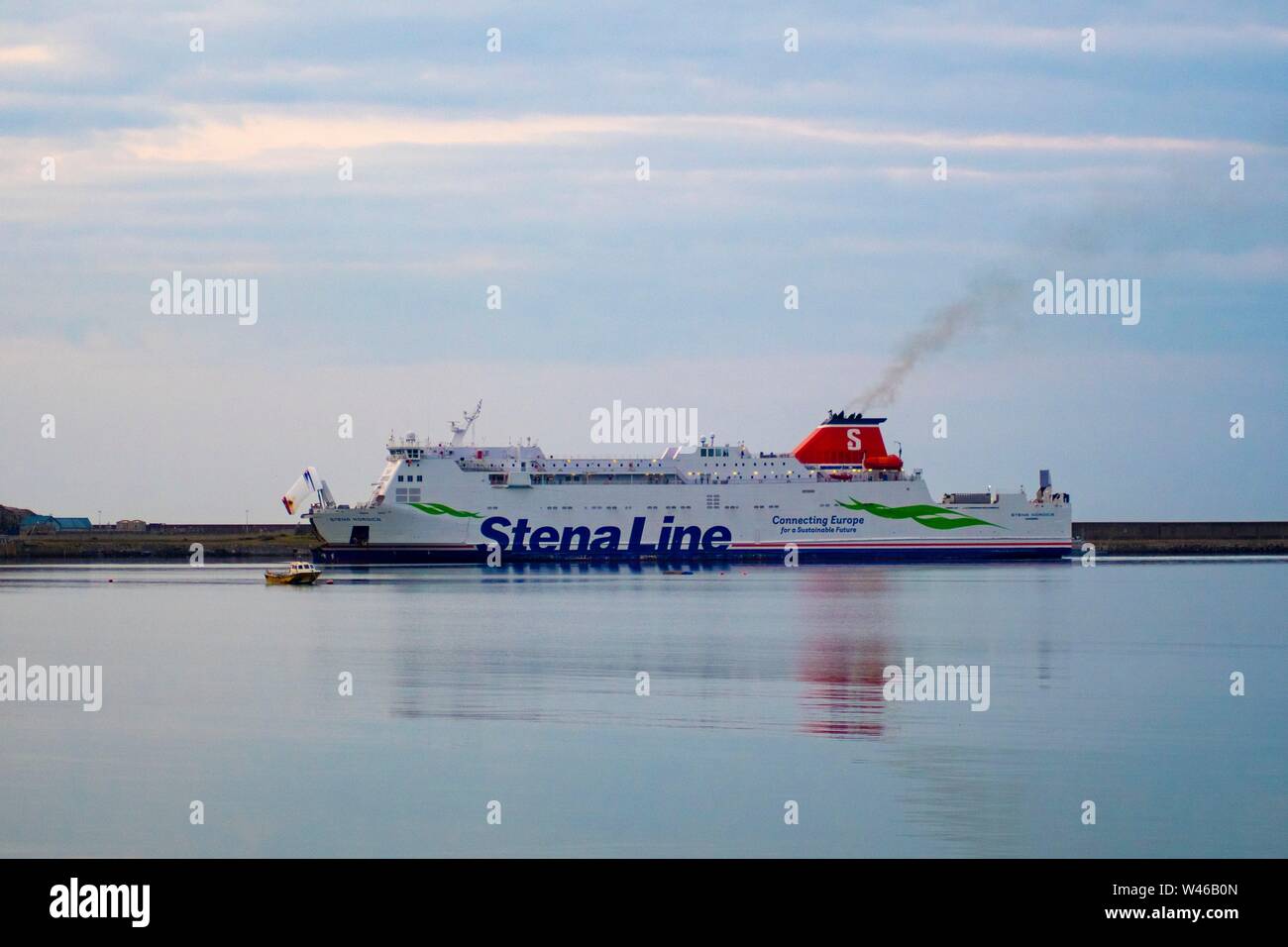 Stena ferry fishguard harbor hi-res stock photography and images - Alamy