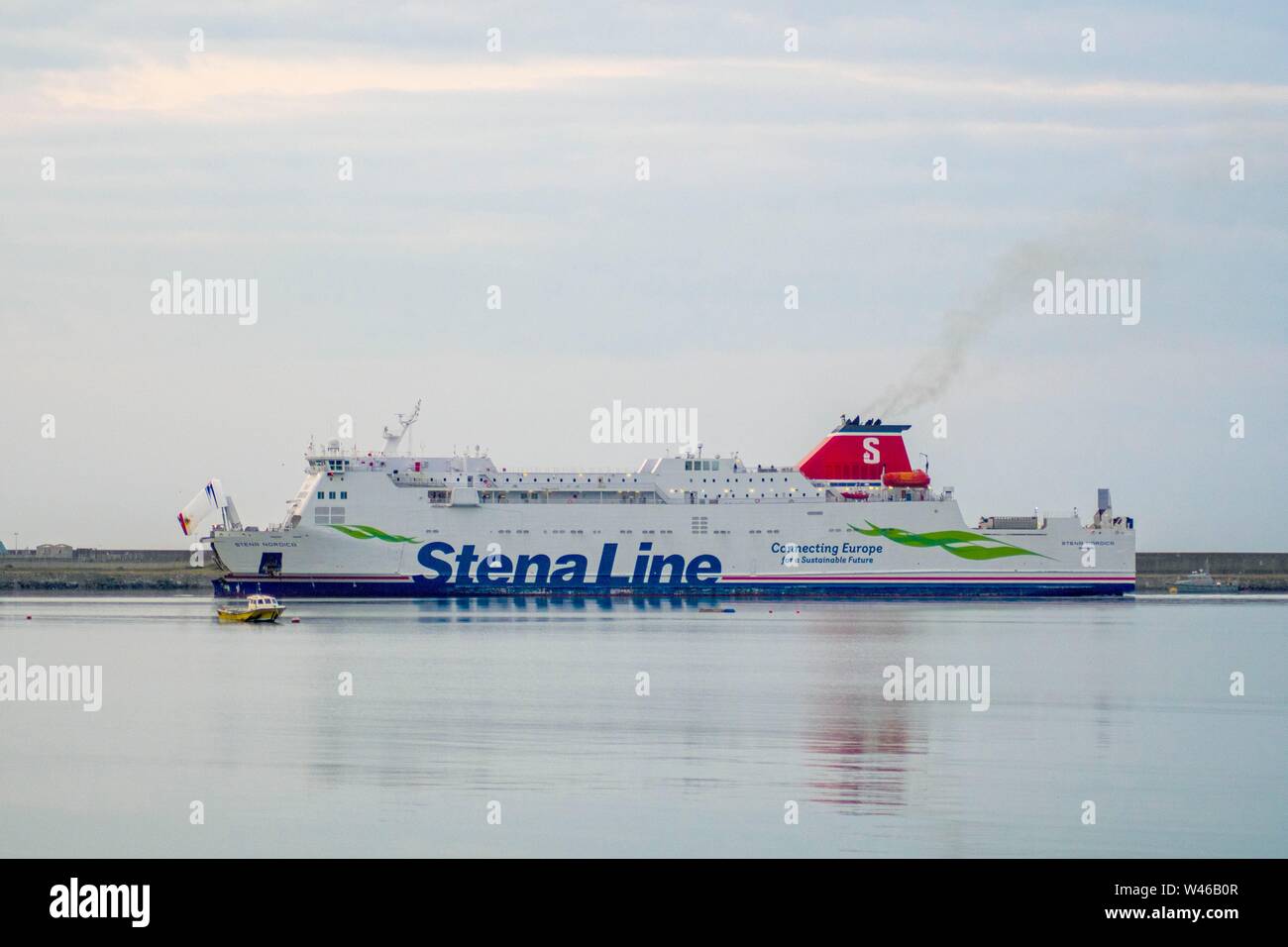 Stena ferry fishguard harbor hi-res stock photography and images - Alamy