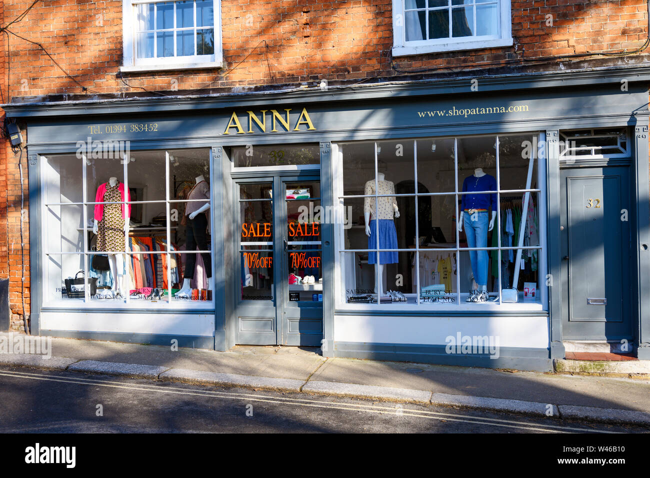 Anna clothes shop hi-res stock photography and images - Alamy