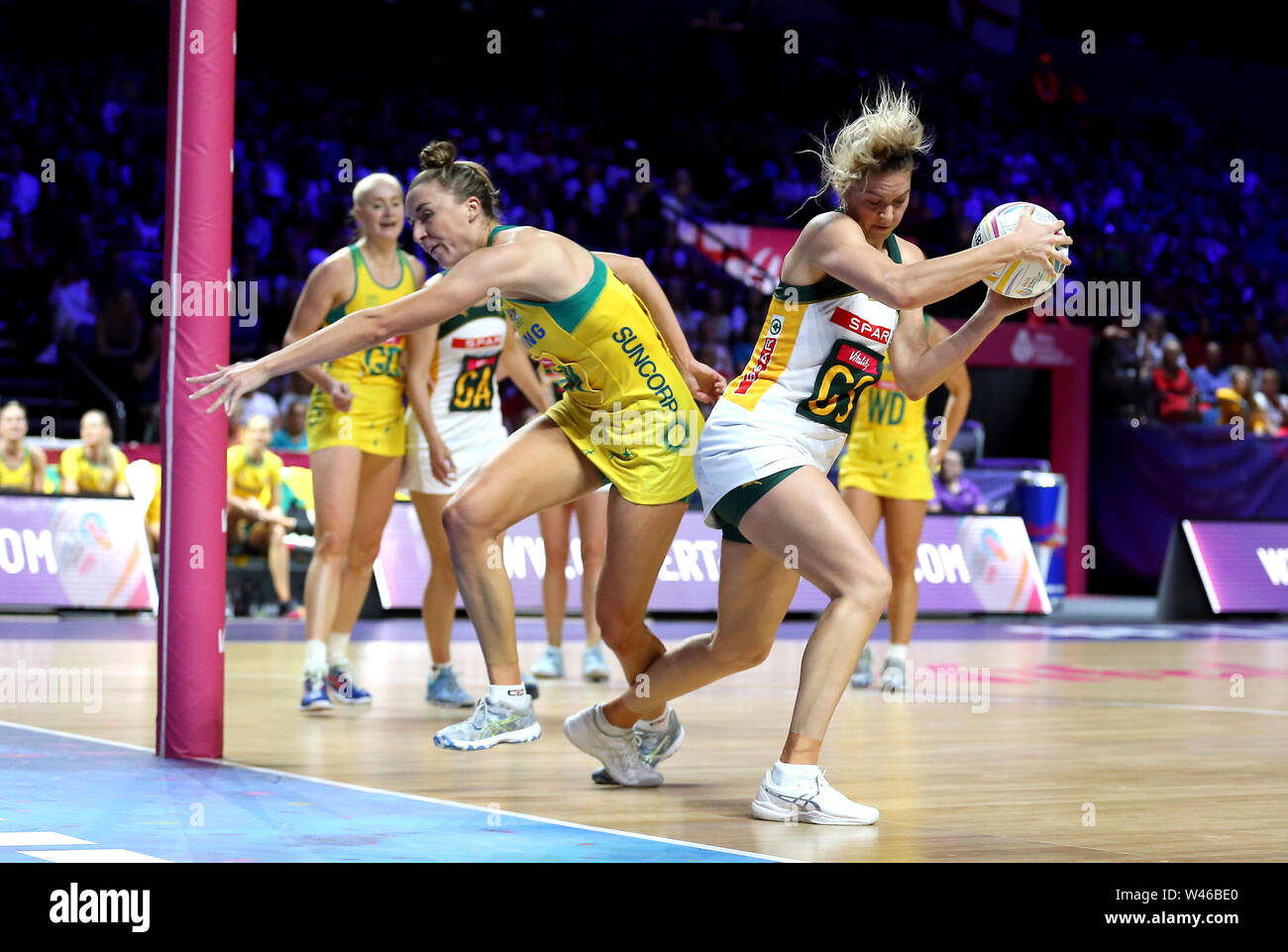 Australia's Sarah Klau (left) and South Africa's Lenize Potgieter ...