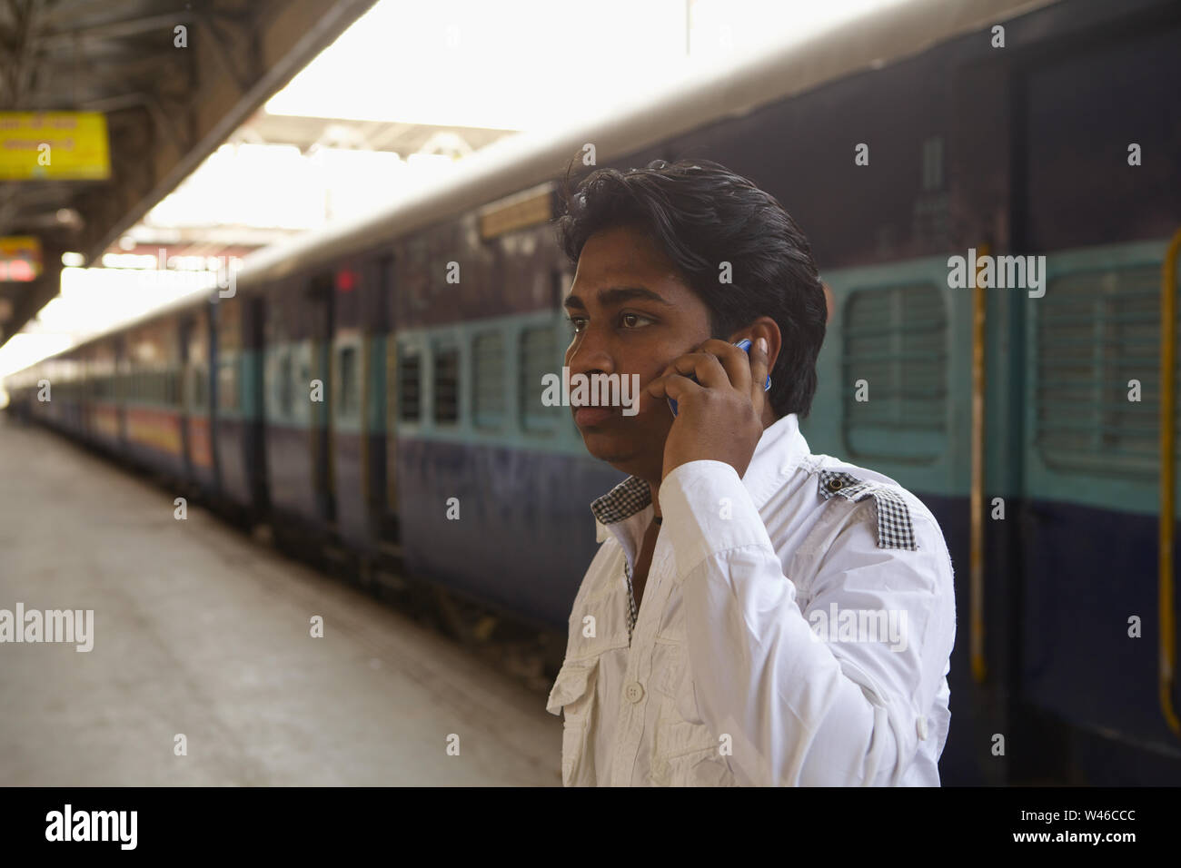 Indian mobile railway hi-res stock photography and images - Alamy