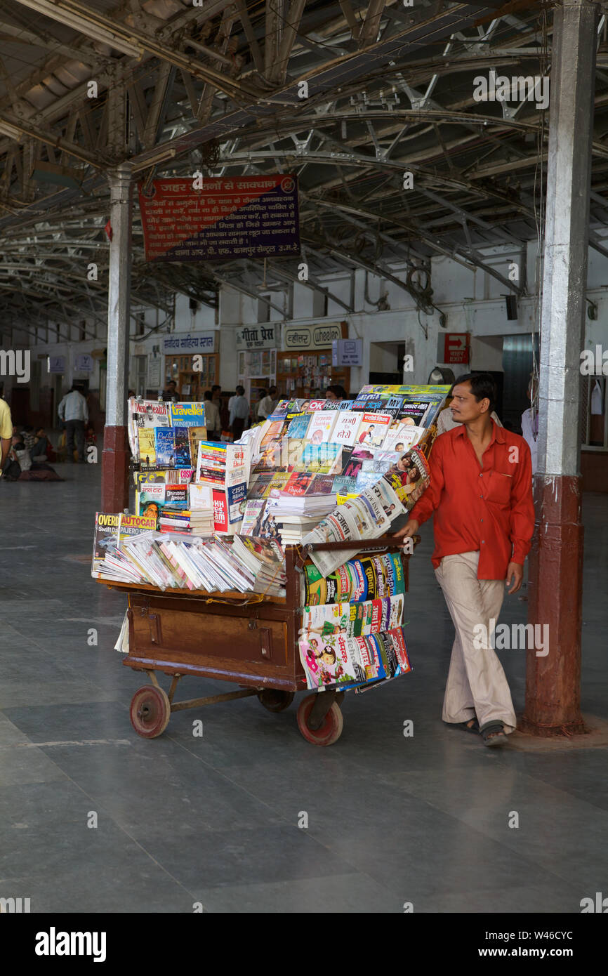 Indian railway platform stall hi-res stock photography and images - Alamy