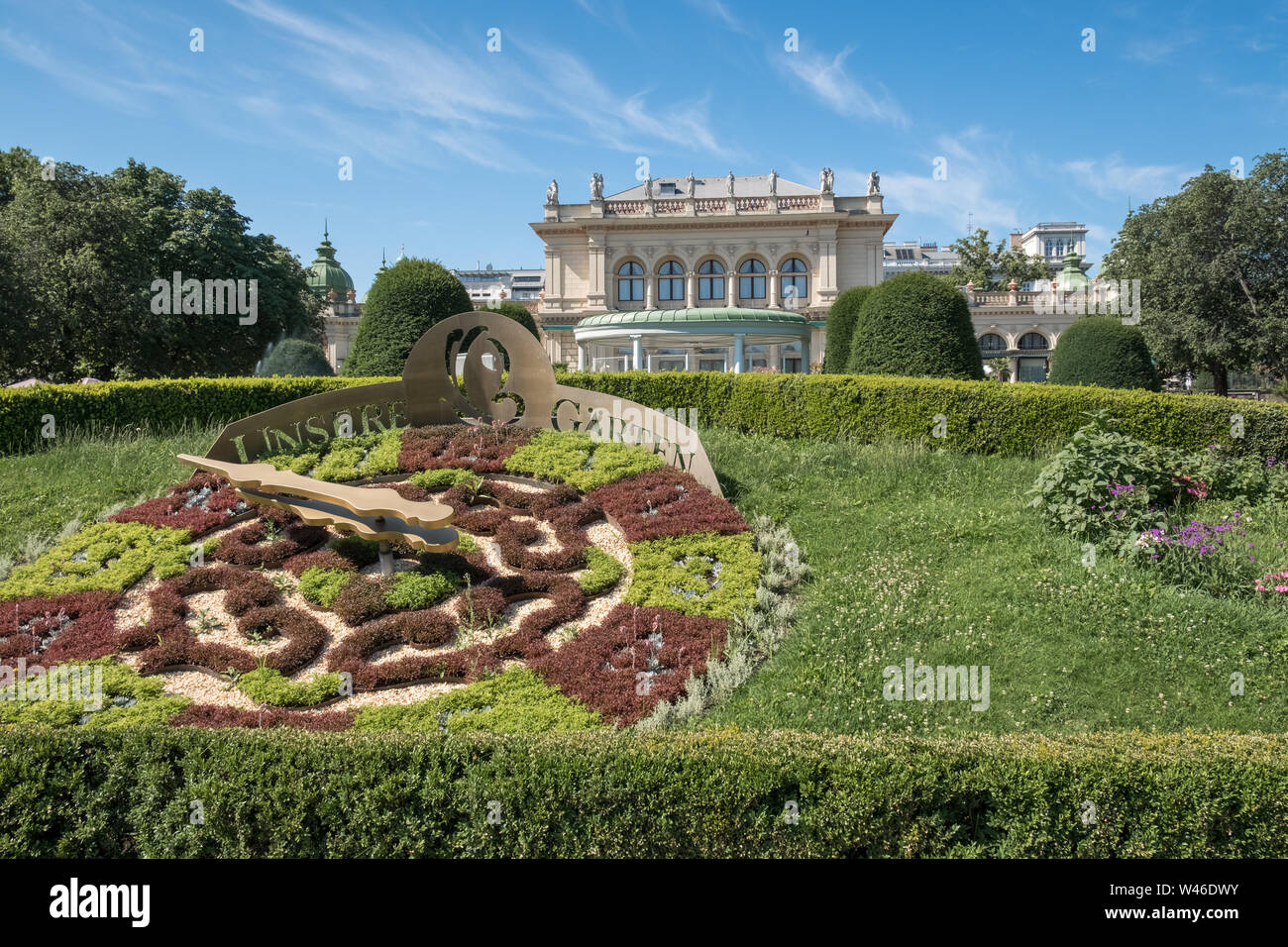 Floral clock europe hi-res stock photography and images - Alamy