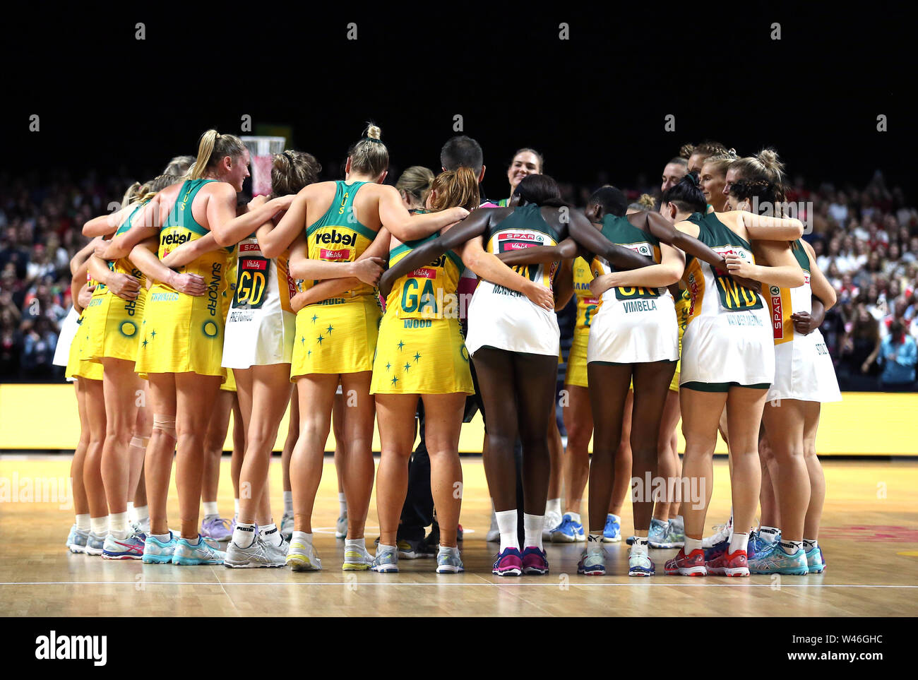Netball players uk hi-res stock photography and images - Alamy