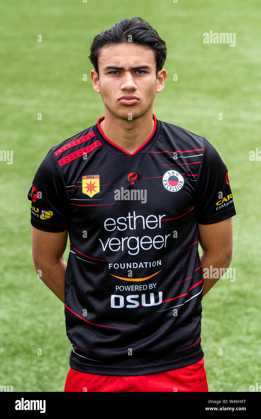 Tjoe a on hi-res stock photography and images - Alamy