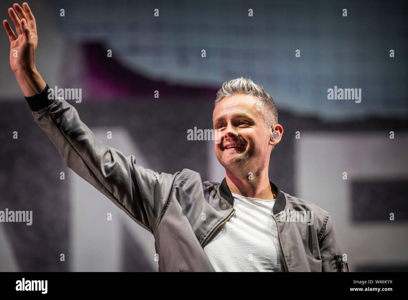 Tom chaplin hi-res stock photography and images - Alamy