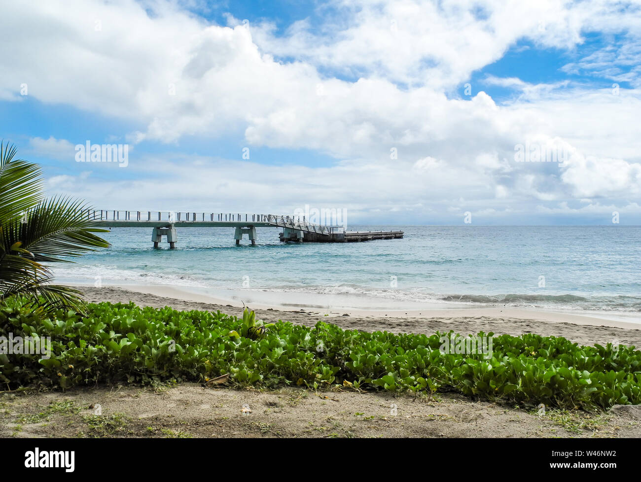 Dominica island hi-res stock photography and images - Alamy