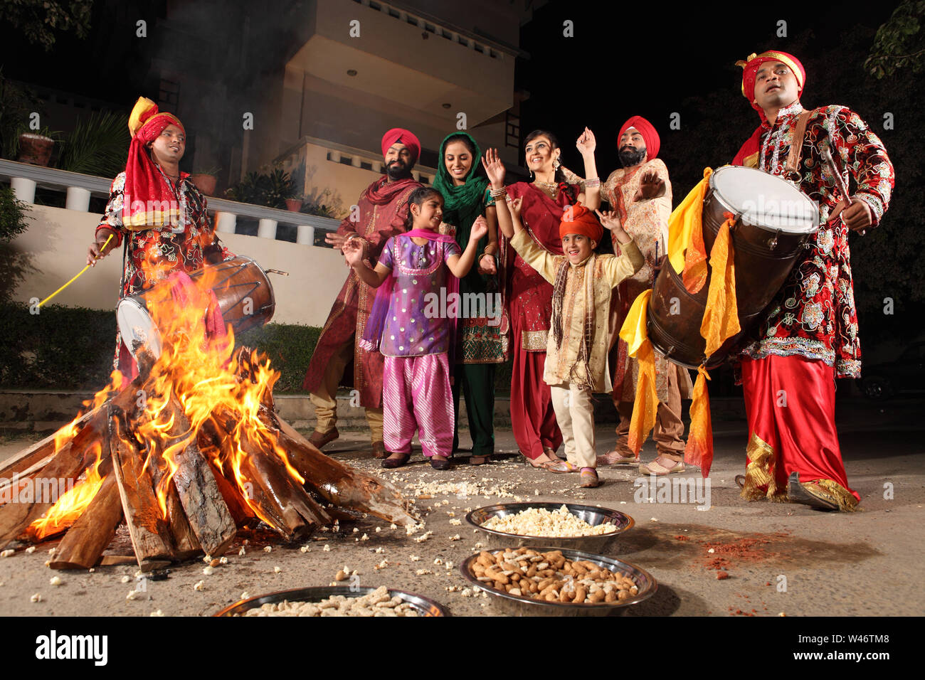 Lohri festival hi-res stock photography and images - Alamy