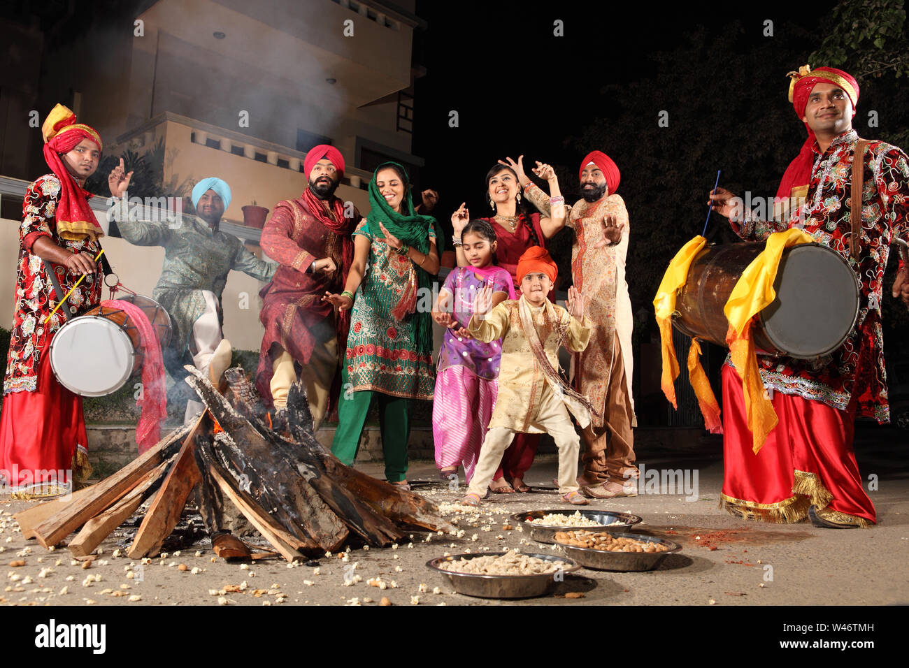 Lohri festival hi-res stock photography and images - Alamy