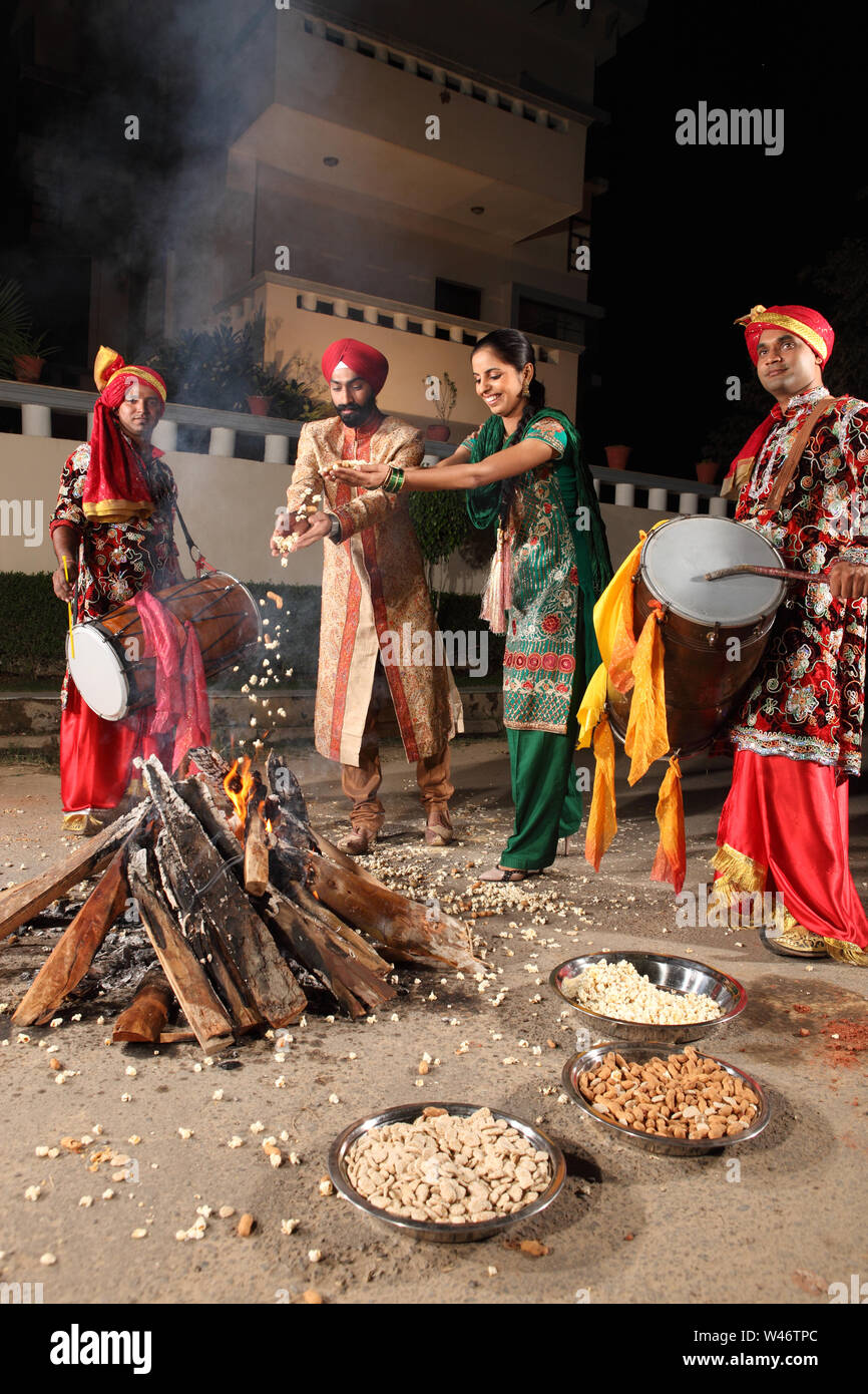 Indian man drumming festival hi-res stock photography and images - Alamy